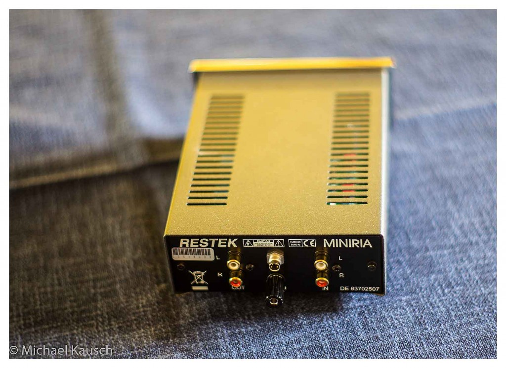 Heisse Platte - Der Phonovorverstärker RESTEK MINIRIA